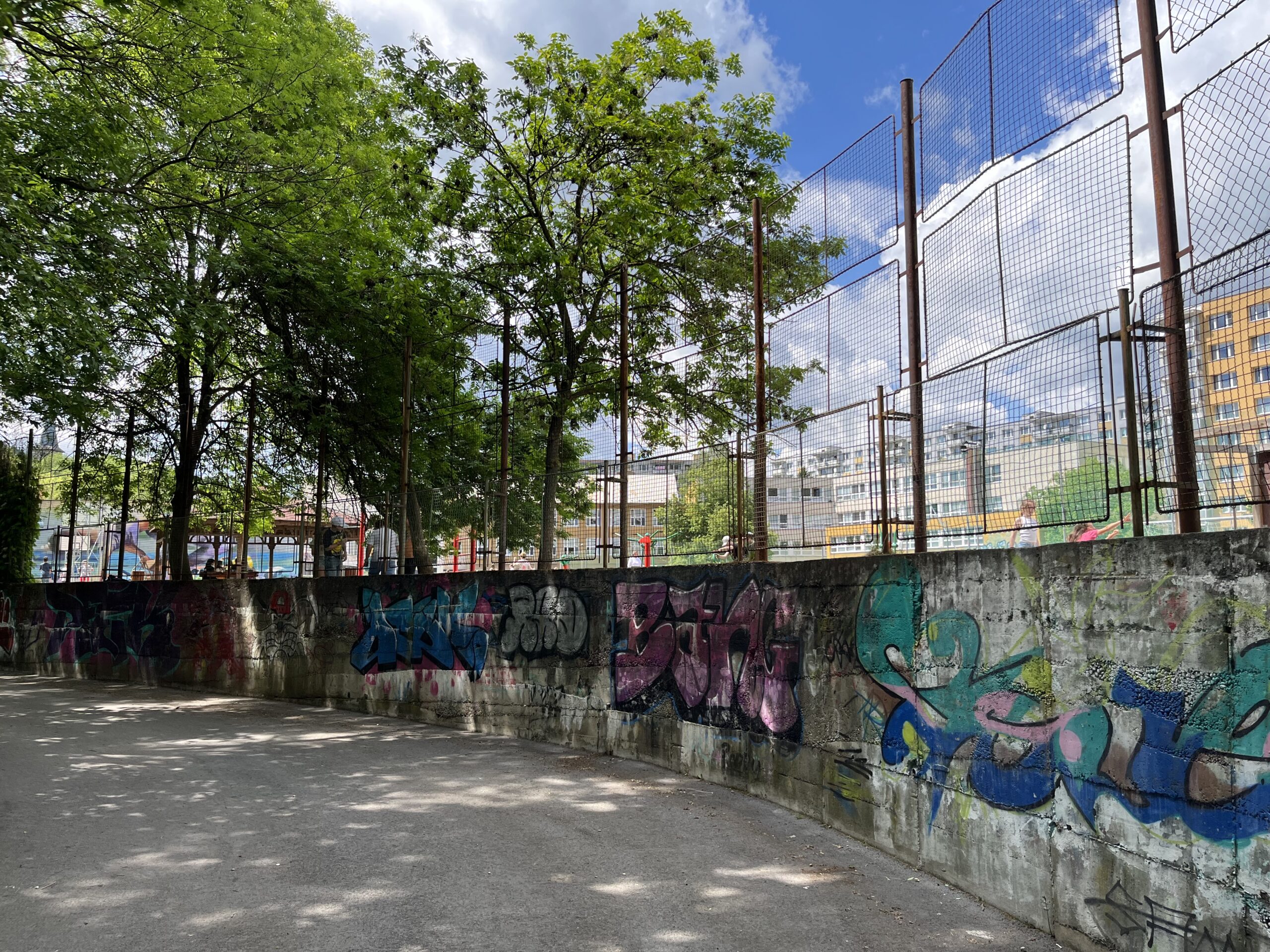 V meste pod Urpínom pribudla ďalšia oficiálna graffiti plocha | Banská ...